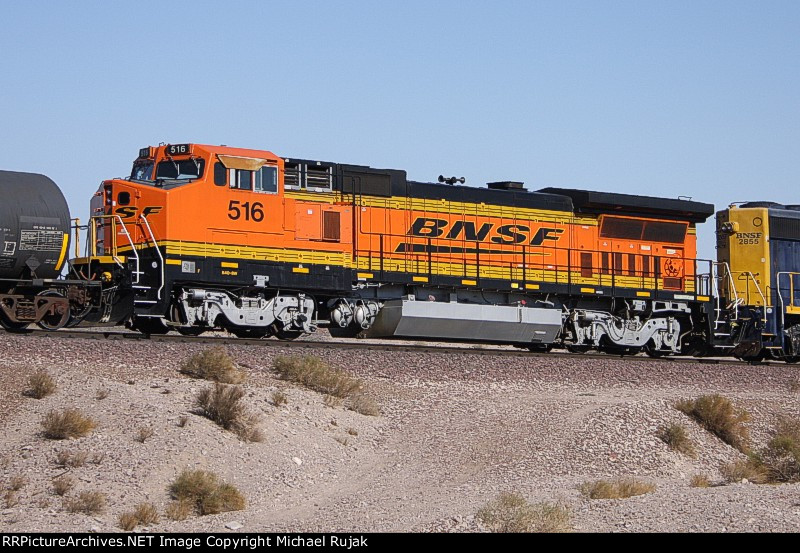BNSF 516